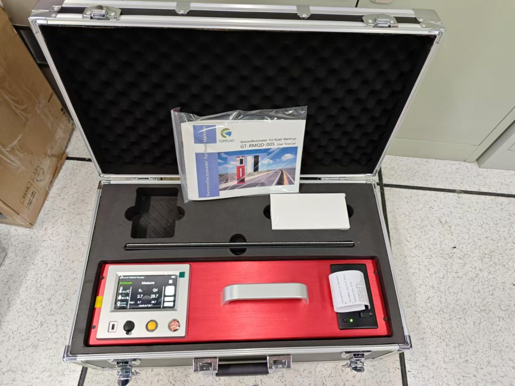 Retroreflectivity Measurement Devices for Road Safety: Principles ...